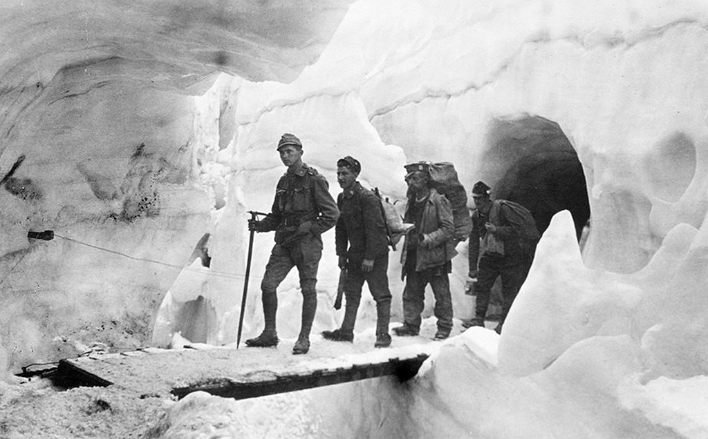 The Ice City | Mountain Planet