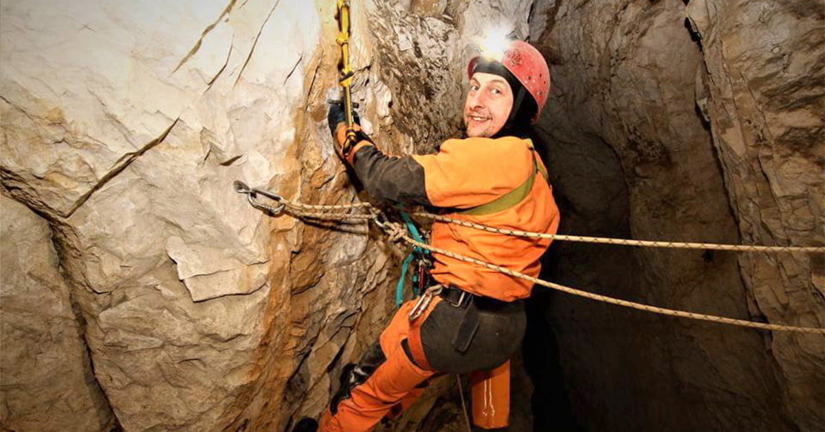 Speleologist Pavel Demidov Died Descending Into An Unexplored Cave In ...